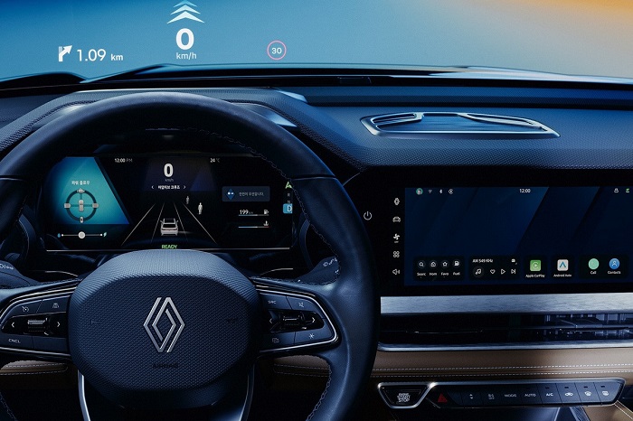 Renault показала свой новый кроссовер Grand Koleos, который оказался перелицованным Geely Monjaro