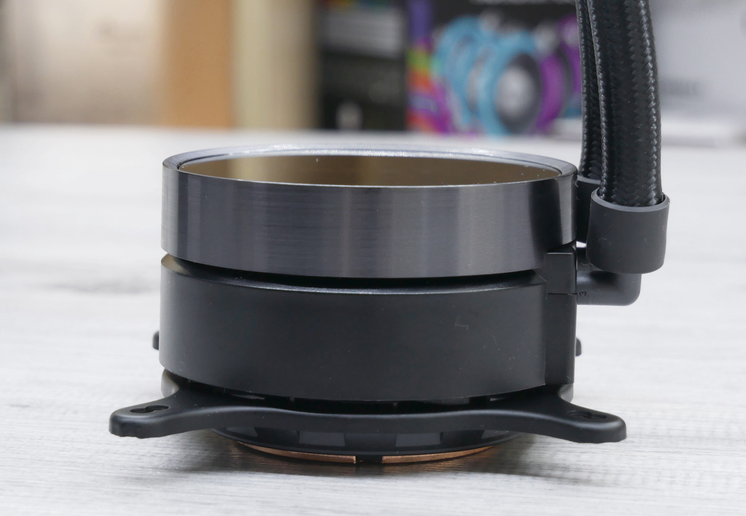 Обзор и тест жидкостной системы охлаждения NZXT Kraken X72